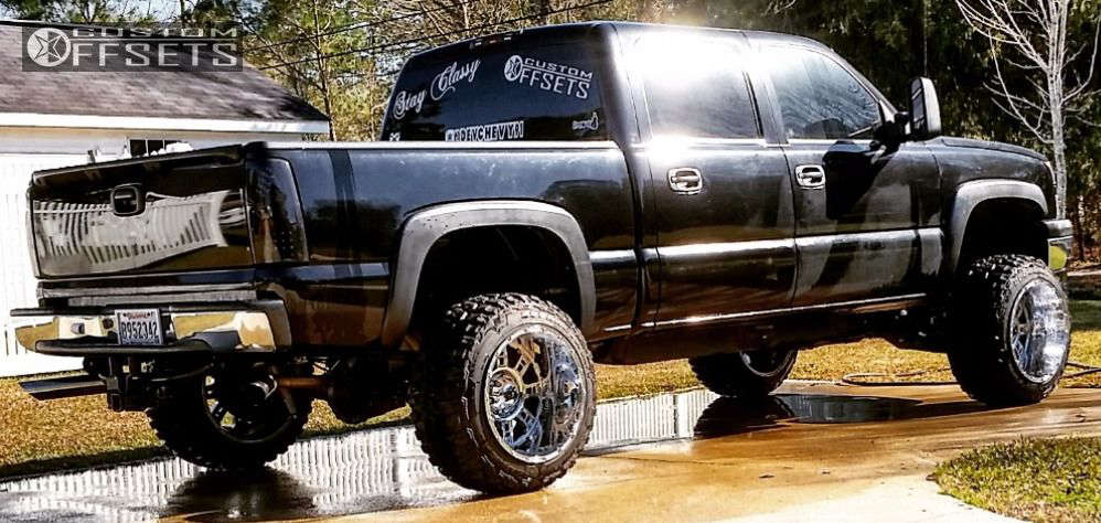 2005 Chevrolet Silverado 1500 with 20x14 -76 XD Riot and 33/12.5R20 ...