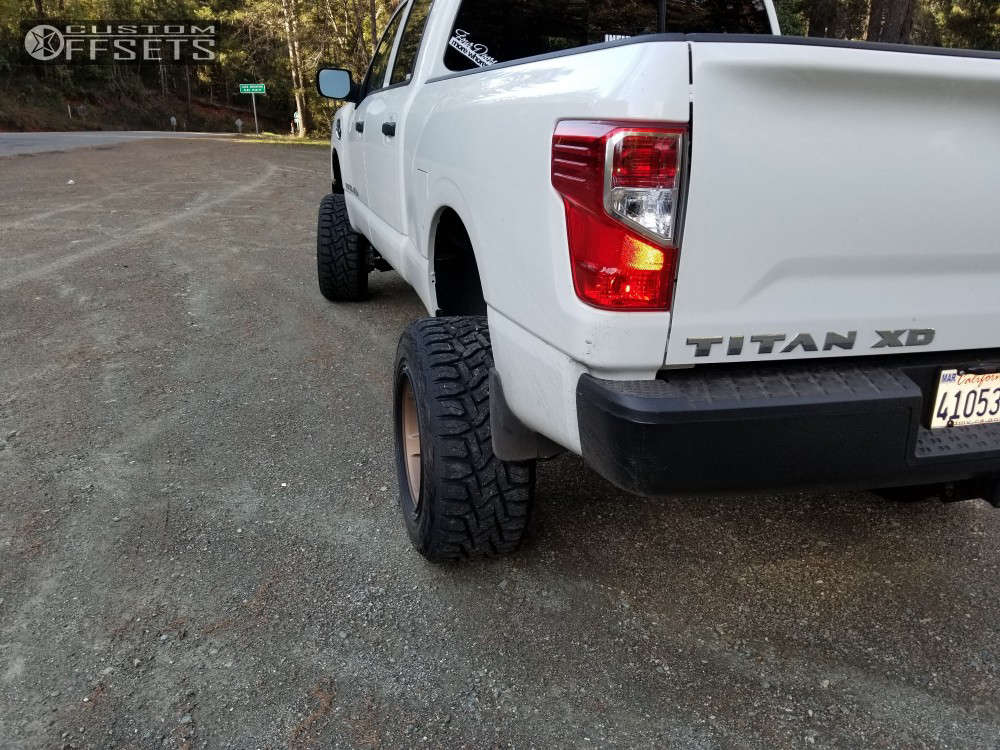 2017 Nissan Titan XD with 20x12 -52 Method Con6 and 33/12.5R20 Toyo ...