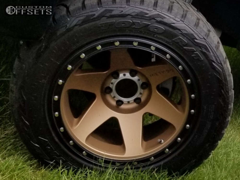 2017 Nissan Titan XD with 20x12 -52 Method Con6 and 33/12.5R20 Toyo ...