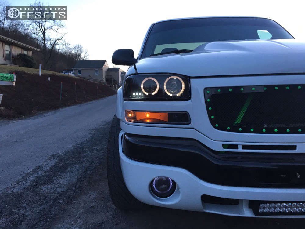 2001 GMC K2500 with 20x10 -19 BMF Fite and 305/50R20 Toyo Tires Proxes ...