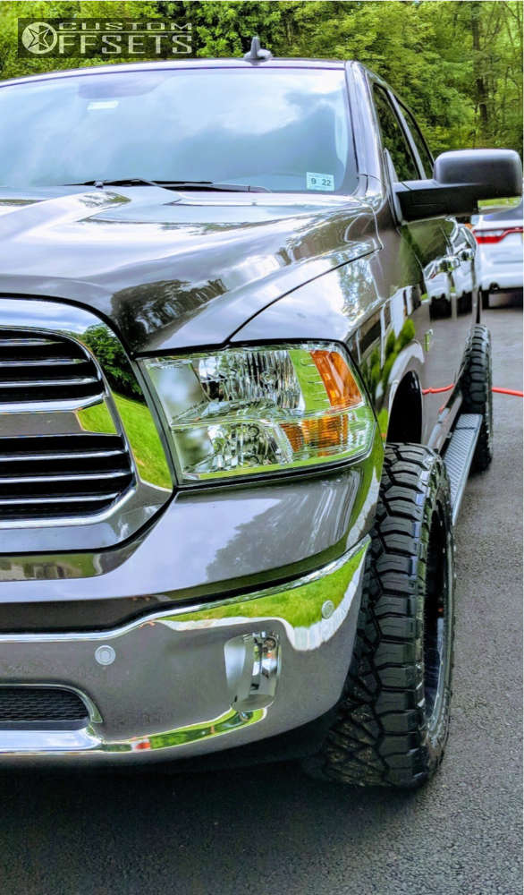 2017 Ram 1500 with 20x10 -19 Ballistic Rage and 33/12.5R20 Nitto Ridge ...