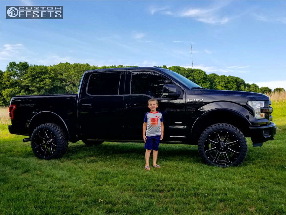 2015 Ford F-150 with 22x10 -24 Fuel Maverick D610 and 33/12.5R22 Atturo ...