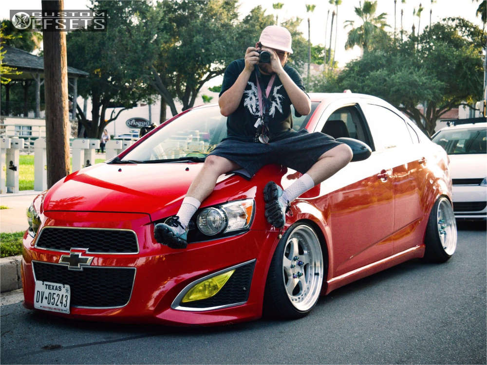 Chevrolet Sonic Custom