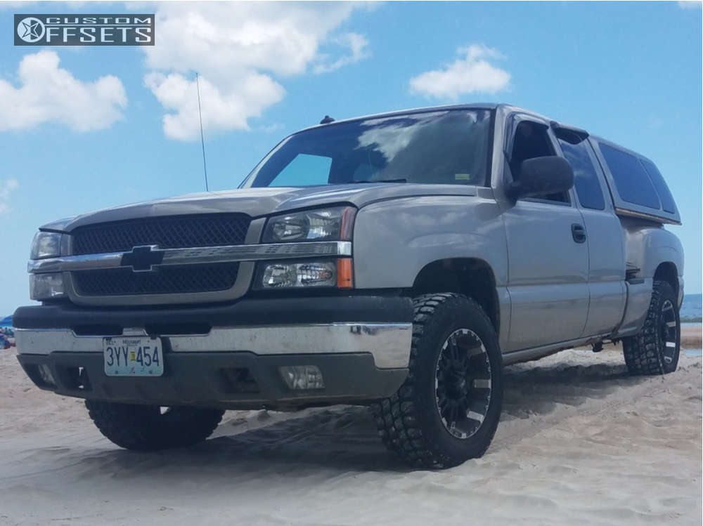 Gladiator QR900-MT LT275 65R18 (32.1x10.8R18) | 1932258673 | Custom Offsets