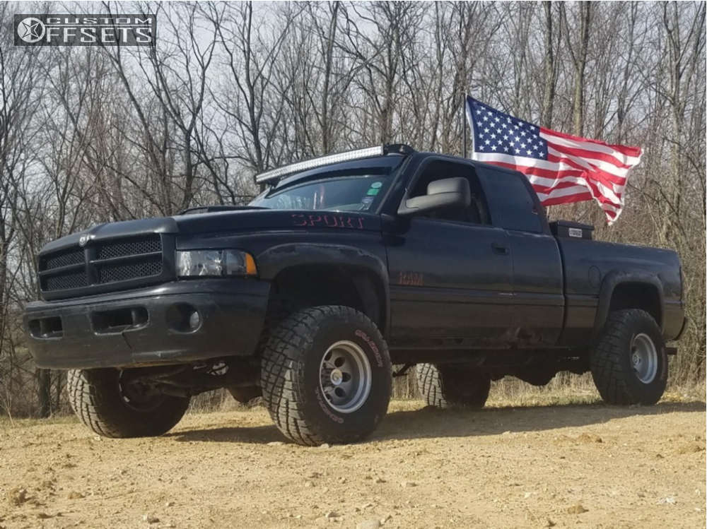 Custom Classic Dodge Trucks