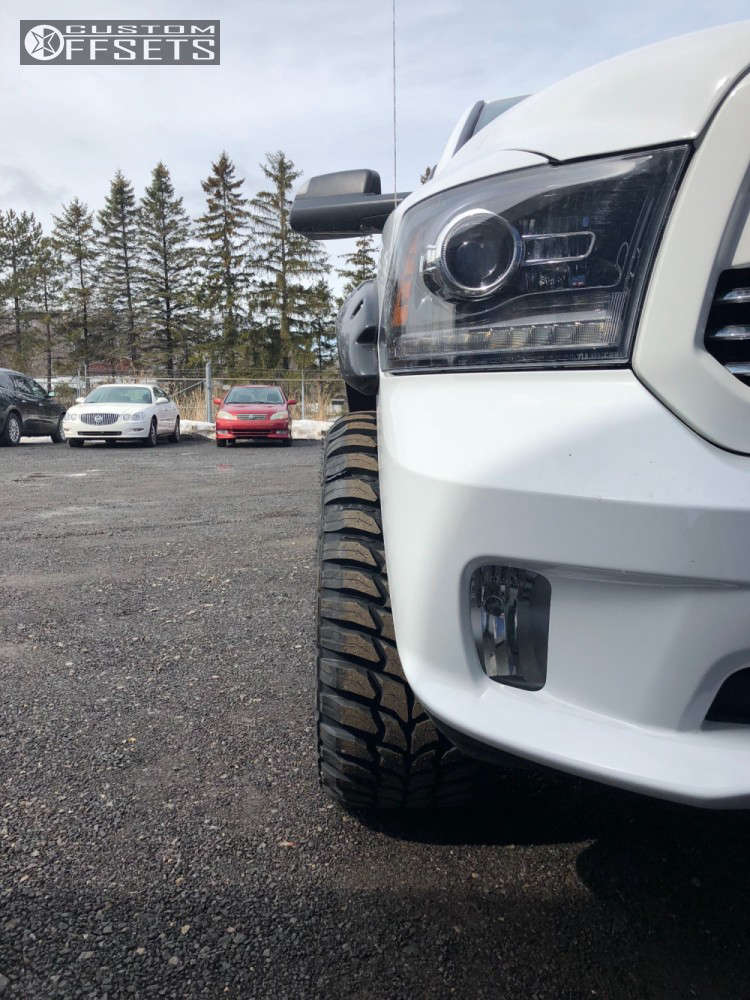 2017 Ram 1500 with 22x12 -44 Fast Wheels Rampage and 33/12.5R22 ...