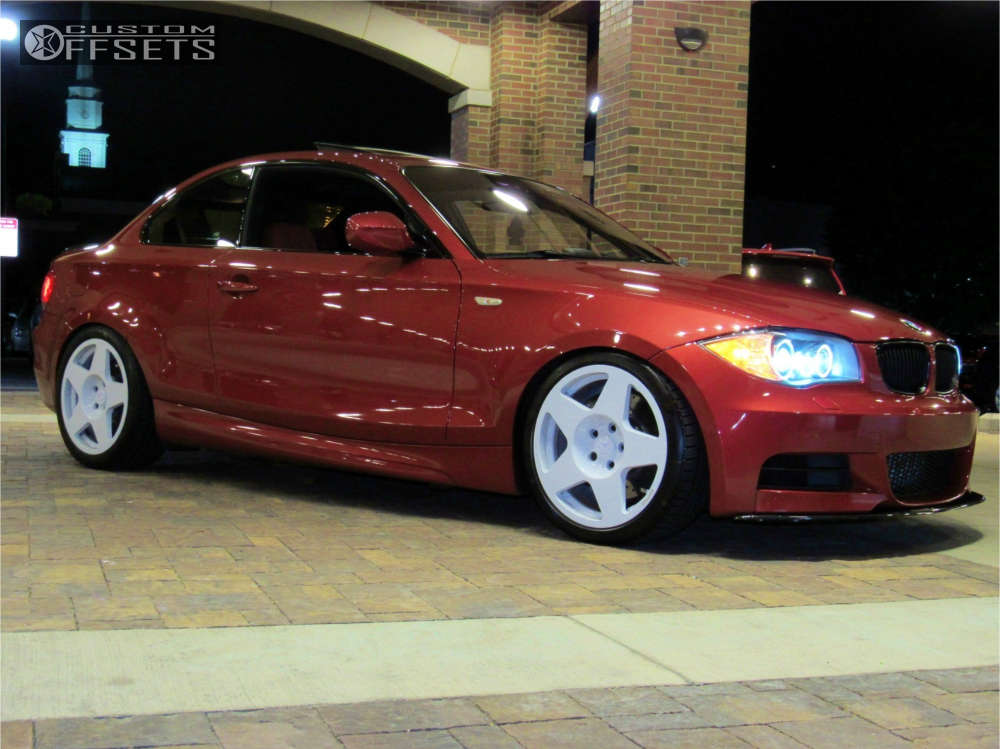 2011 BMW 135i with 18x8.5 40 Fifteen52 Tarmac and 225/40R18 Nankang NS ...