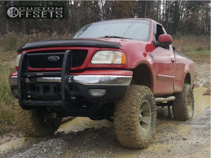 2001 Ford F-150 with 18x9 0 MKW M90 and 37/13.5R18 Mickey Thompson Baja ...
