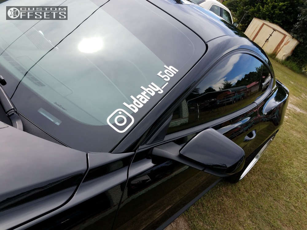 2015 Ford Mustang with 20x10.5 30 XXR 521 and 285/30R20 Continental ...