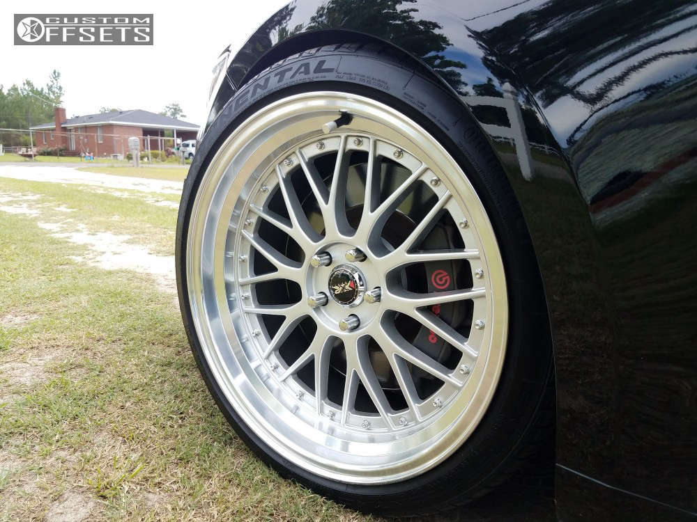 2015 Ford Mustang with 20x10.5 30 XXR 521 and 285/30R20 Continental ...