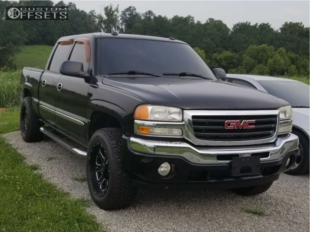 2005 GMC Sierra 1500 with 20x9 -12 Pro Comp Series 82 and 275/60R20 ...