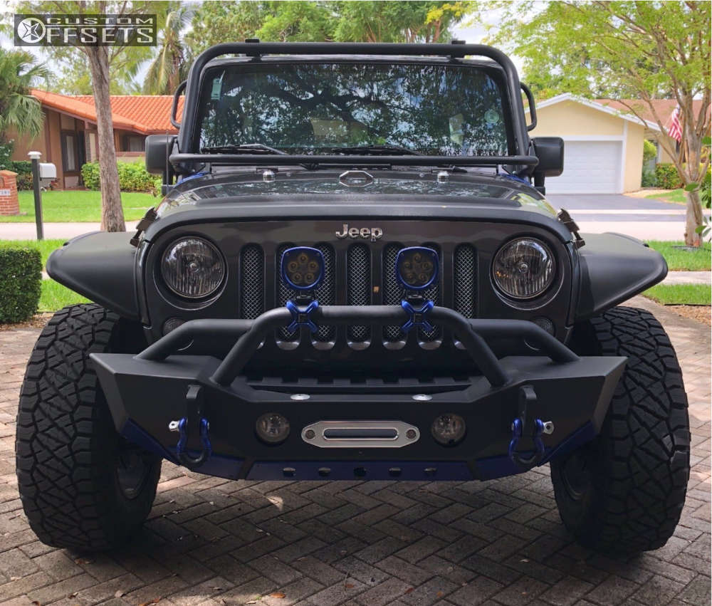 2016 Jeep Wrangler JK with 18x9 -12 Vision Se7en and 275/70R18 Nitto ...