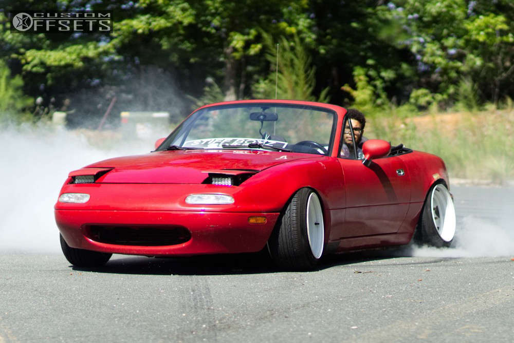 1993 Mazda MX-5 Miata with 15x10 -15 Diamond Racing and 195/45R15 Toyo ...