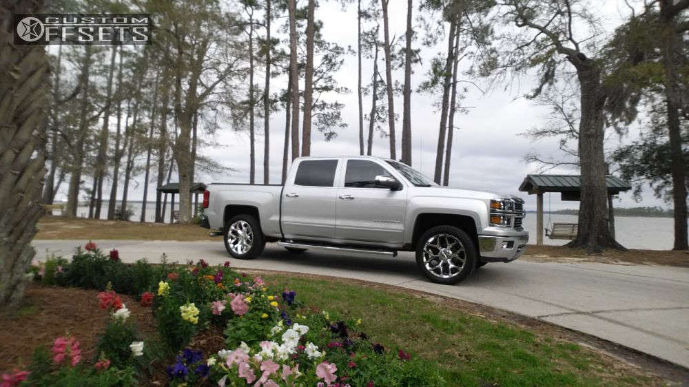 2015 Chevrolet Silverado 1500 with 22x9 27 OE Performance 150 and 305 ...