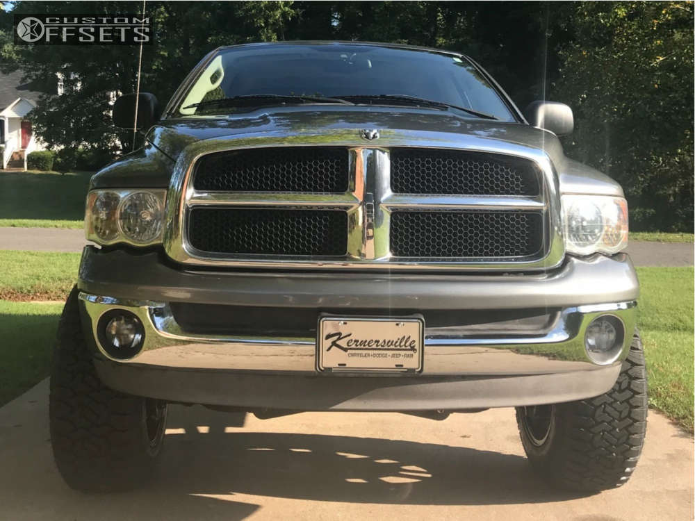 2005 Dodge Ram 1500 with 20x12 -51 Vision Split and 35/12.5R20 Fury ...