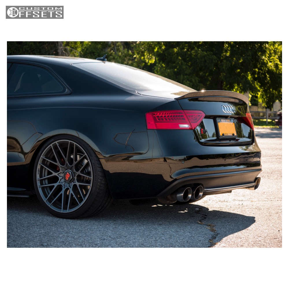 2013 Audi S5 with 20x10 25 Rotiform Rse and 265/30R20 Pirelli P-zero ...