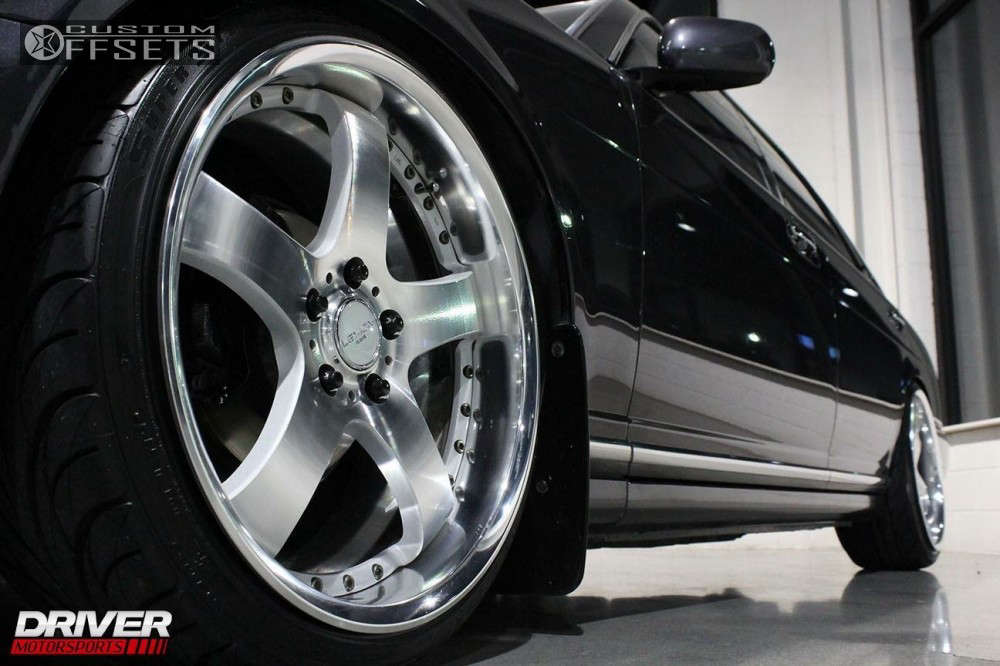 1993 Nissan Cedric with 19x9 31 Rays Engineering Lexion 203 and 215 ...