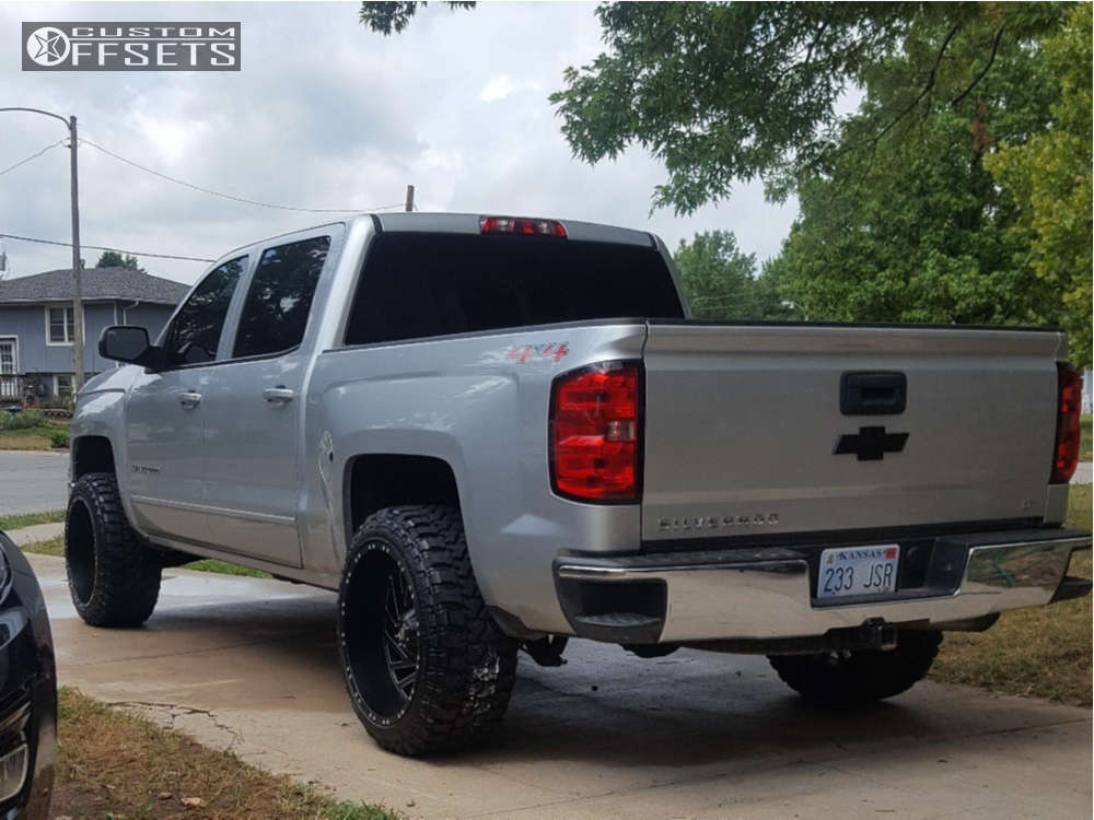 2015 Chevrolet Silverado 1500 with 22x12 -44 Red Dirt Road Twister and 33/12.5R22 Fury Offroad ...