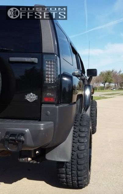 2006 Hummer H3 with 20x12 -44 Gear Off-Road Big Block and 33/12.5R20 ...