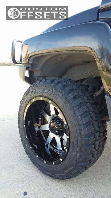 2006 Hummer H3 with 20x12 -44 Gear Off-Road Big Block and 33/12.5R20 ...