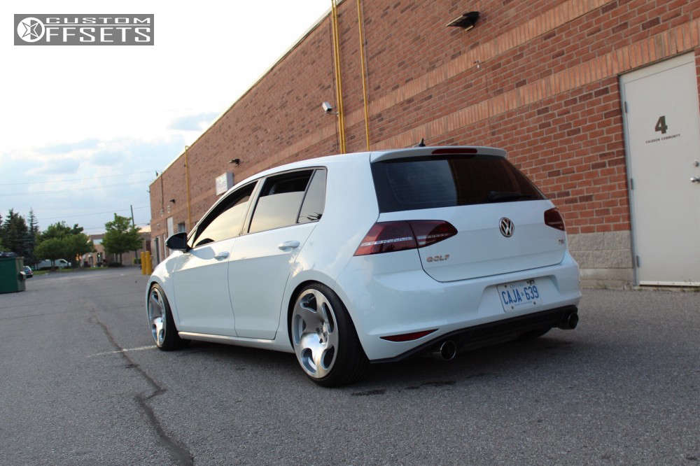 2015 Volkswagen Golf with 18x7.5 35 WatercooledIND CC10 and 215/35R18 ...
