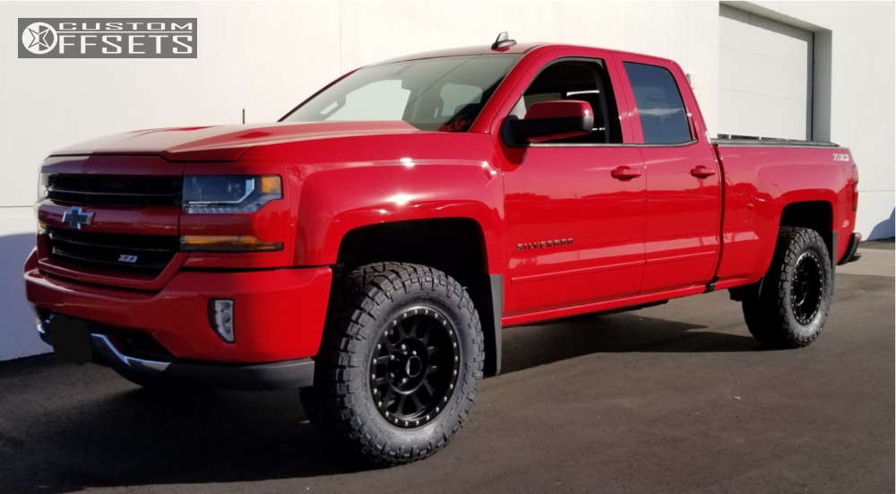 2017 Chevrolet Silverado 1500 with 18x9 Method Grid and 33/12.5R18 ...