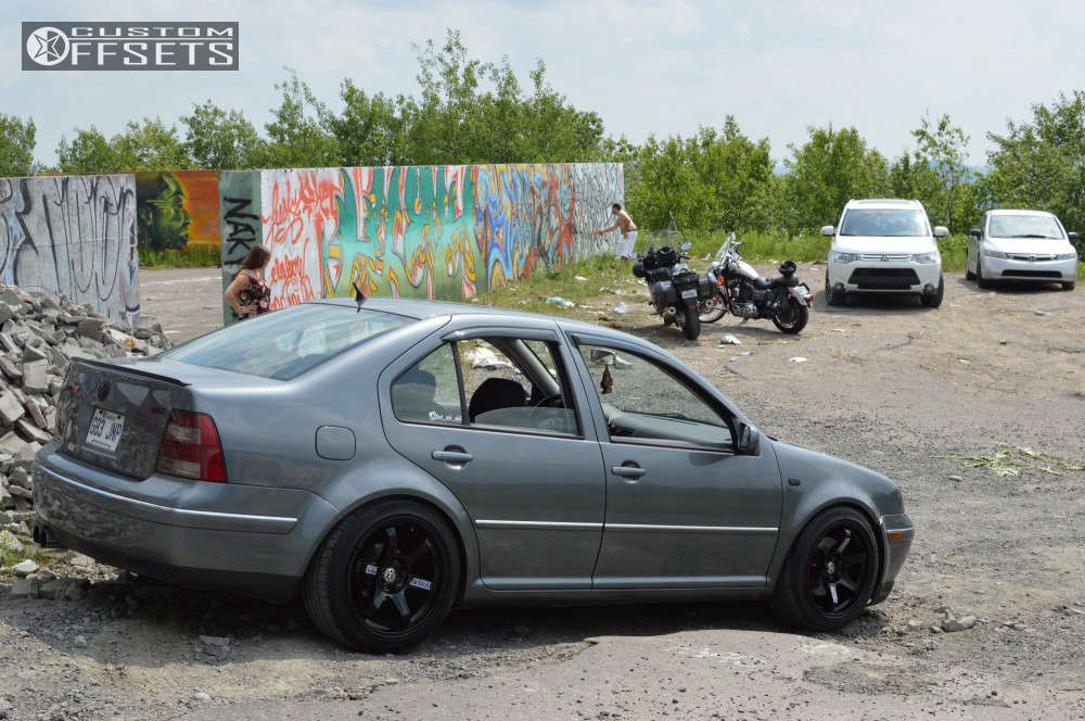 2004 Volkswagen Jetta with 17x9 35 Fast Wheels Hayaku and 225/45R17 ...