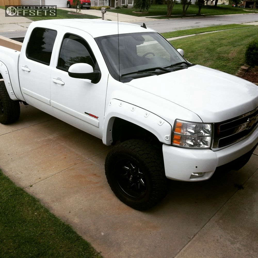 2007 Chevrolet Silverado 1500 with 20x9 -12 Alloy Ion Style 181 and 35/ ...