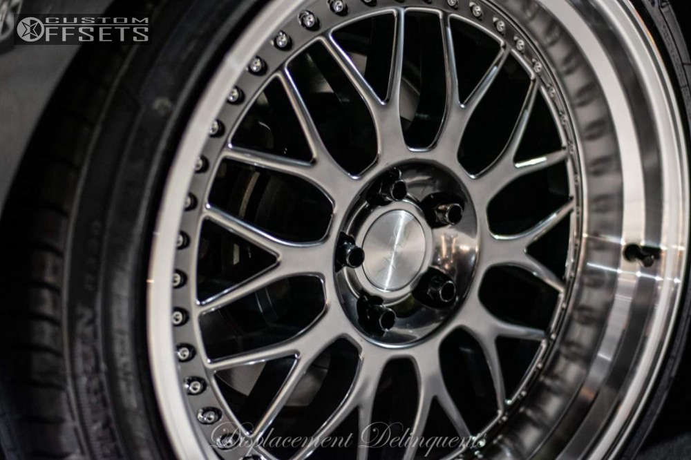 2015 Toyota 86 with 18x9.5 22 ESR Sr01 and 225/40R18 WinRun and ...