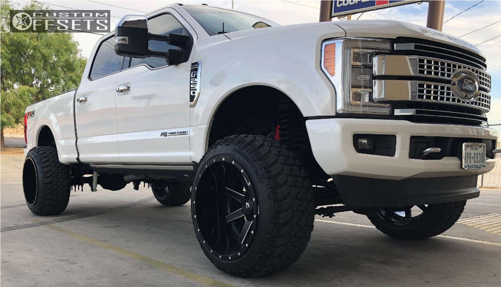 2017 Ford F-250 Super Duty with 24x16 -100 Fuel Maverick and 37/13.5R24 ...