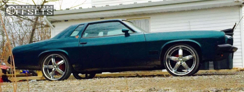 1973 Oldsmobile Cutlass Supreme with 22x9.5 30 DUB Boss and 27/10.5R22 ...