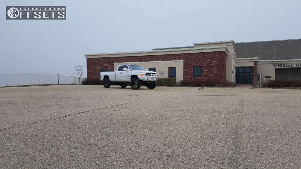 1998 Dodge Ram 2500 with 20x9 BMF Novakane and 35/12.5R20 Kanati Mud ...