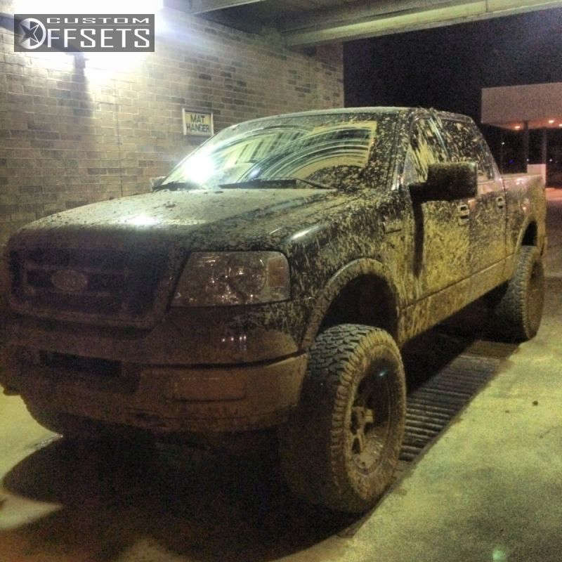 2004 Ford F-150 with 18x9 -6 Pro Comp Extreme and 35/12.5R18 BFGoodrich ...