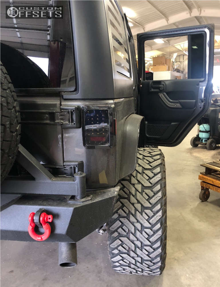 2016 Jeep Wrangler with 22x12 -51 Vision Rocker and 38/15.5R22 Fuel Mud ...