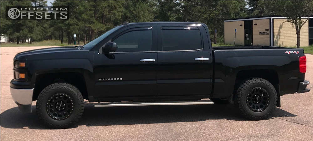2014 Chevrolet Silverado 1500 with 17x8.5 Method Nv and 265/70R17 ...