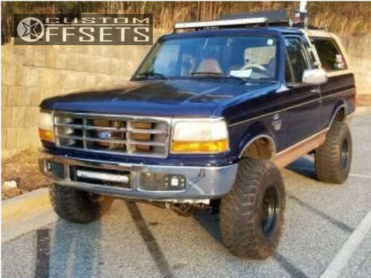 1994 Ford Bronco with 15x10 -50.8 Pro Comp Series 51 and 35/12.5R15 ...