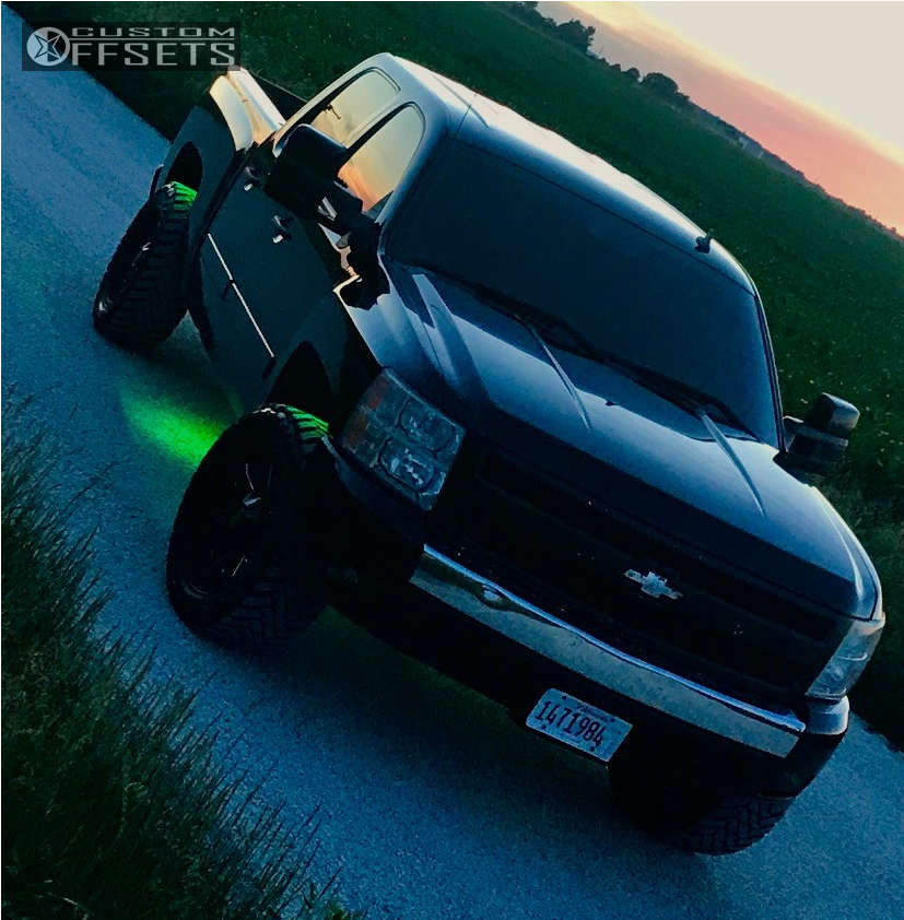 2008 Chevrolet Silverado 1500 with 20x9 18 Twisted Offroad Radar and 33 ...