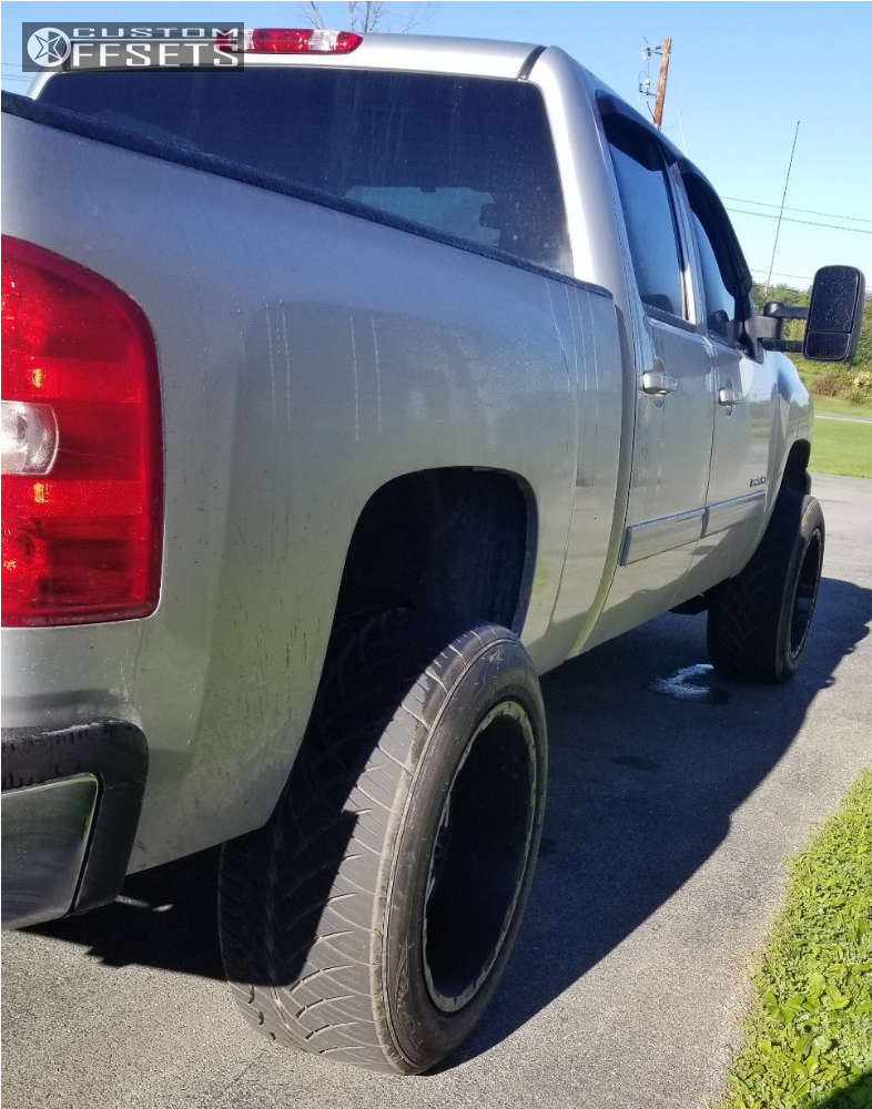 2013 Chevrolet Silverado 2500 HD with 20x12 -44 Ultra Predator Ii and ...