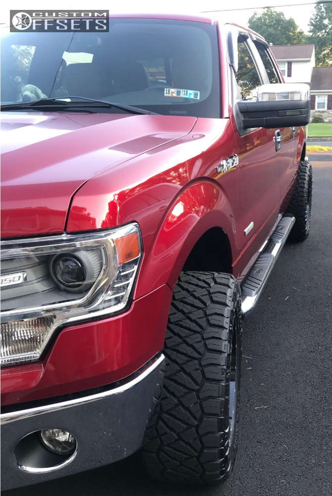 2014 Ford F-150 with 20x10 -19 Gear Off-Road Challenger and 305/55R20 ...