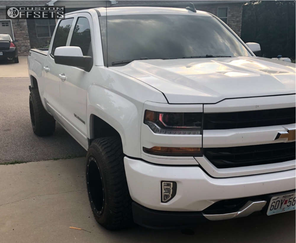 2018 Chevrolet Silverado 1500 with 18x12 -44 Fuel Hostage D531 and 285 ...