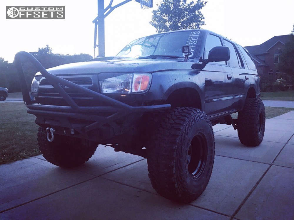 2000 Toyota 4Runner with 15x10 -39 Vision Soft 8 and 35/12.5R15 Kanati ...