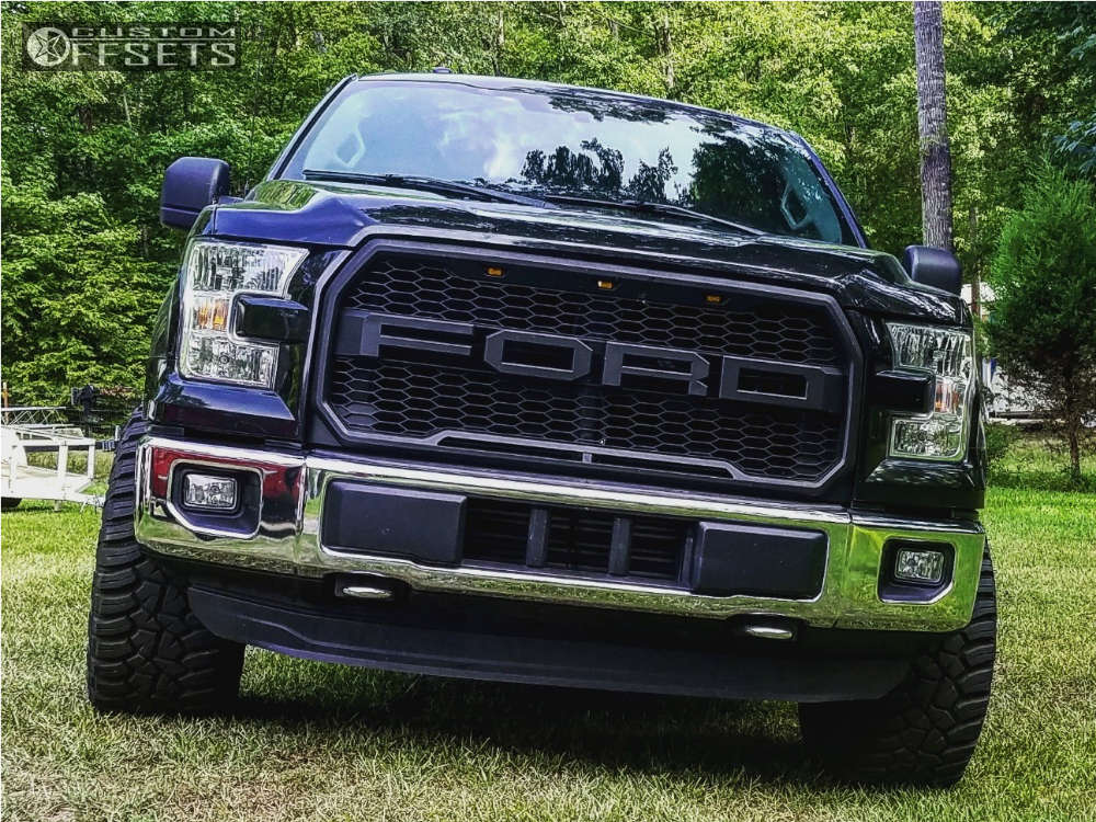 2015 Ford F-150 with 18x10 -19 Tuff T23 and 33/12.5R18 General Grabber ...