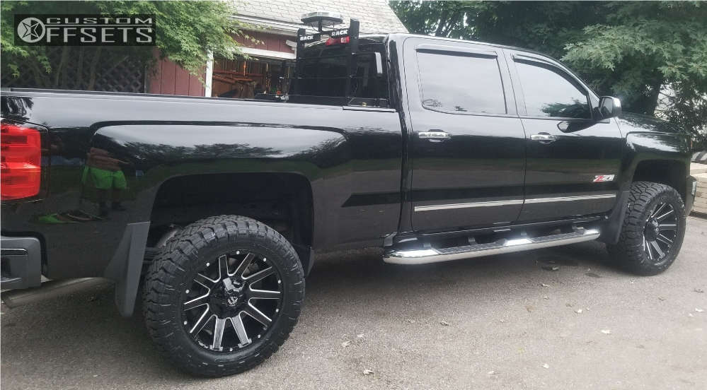 2016 Chevrolet Silverado 2500 HD with 20x10 -18 Fuel Contra and 33/12 ...