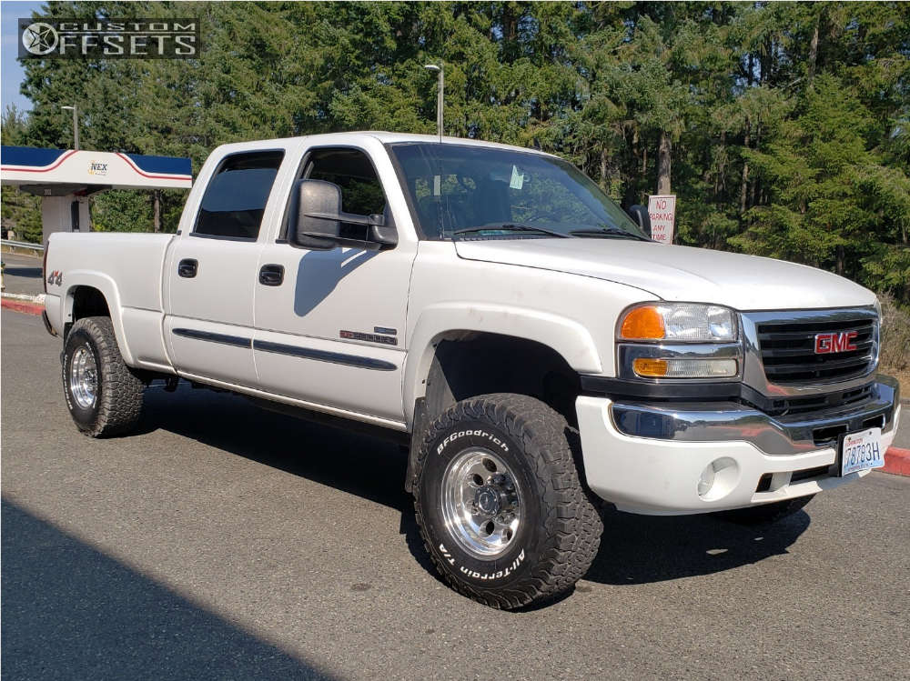 2007 GMC Sierra 2500 HD Classic with 16x10 -25 Pro Comp 69 and 285 ...