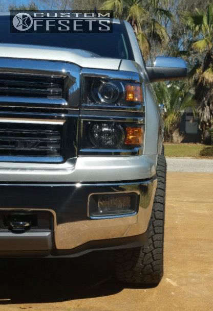 2015 Chevrolet Silverado 1500 with 22x9 27 OE Performance 150 and 305 ...