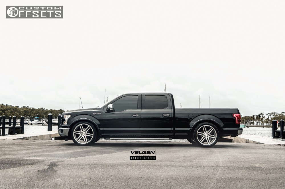 2016 Ford F-150 with 24x10 30 Velgen Vft6 and 305/35R24 Delinte D8 ...