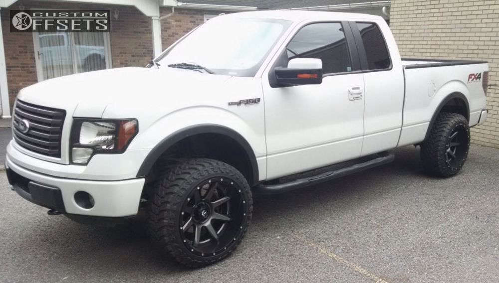 2012 Ford F-150 with 22x12 -44 Fuel Rampage and 33/12.5R22 Atturo Trail ...