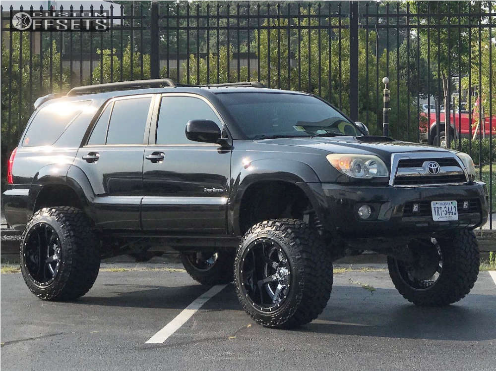 2007 Toyota 4Runner with 20x14 -76 Fuel Maverick D260 and 305/55R20 ...
