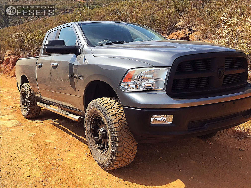 2010 Dodge Ram 1500 with 18x9 0 XD Misfit and 325/65R18 Nitto Ridge ...