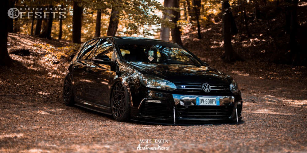 2010 Volkswagen Golf R with 19x8.5 45 Radi8 R8b12 and 235/35R19 ...